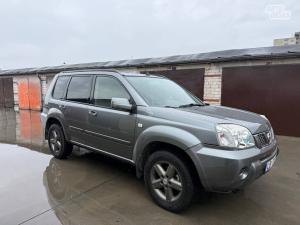 Nissan X-Trail 2007 Kauņa, ar dzinēja tilpumu 2.20 L un nobraukumu 200 tūkst. km par 2700 €, foto 4 vietnē AUTOMOTO.COM.LV