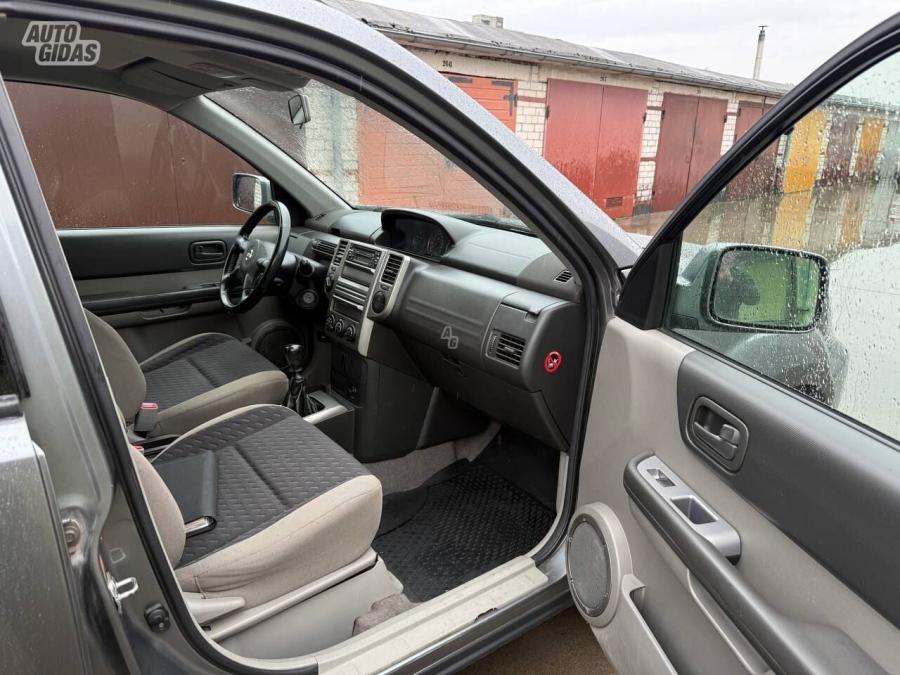 Nissan X-Trail 2007 Kauņa, ar dzinēja tilpumu 2.20 L un nobraukumu 200 tūkst. km par 2700 €, foto 17 vietnē AUTOMOTO.COM.LV
