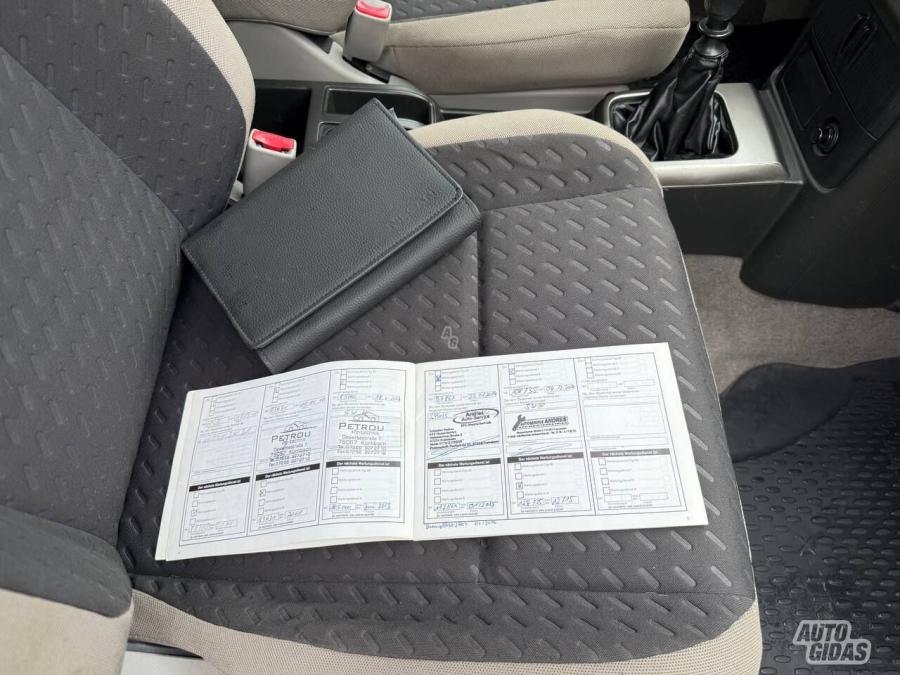 Nissan X-Trail 2007 Kauņa, ar dzinēja tilpumu 2.20 L un nobraukumu 200 tūkst. km par 2700 €, foto 18 vietnē AUTOMOTO.COM.LV