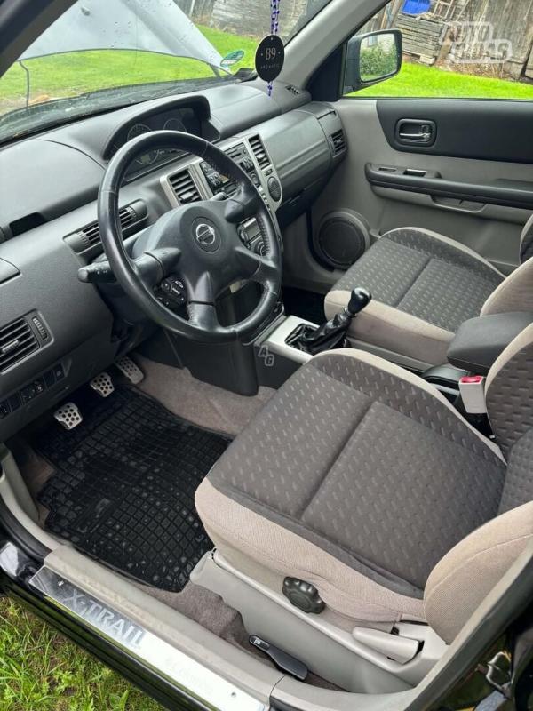 Nissan X-Trail 2007 in Kelme, with an engine capacity of 2.20 L and mileage of 208 thousand km for 3500 €, photo 6 on AUTOMOTO.COM.LV
