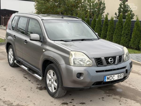 Nissan X-Trail 2007 Viļņa vietnē Nissan X-Trail 2007 Viļņa, ar dzinēja tilpumu 2.00 L un nobraukumu 315 tūkst. km par 2700 €, foto 5 vietnē AUTOMOTO.COM.LV