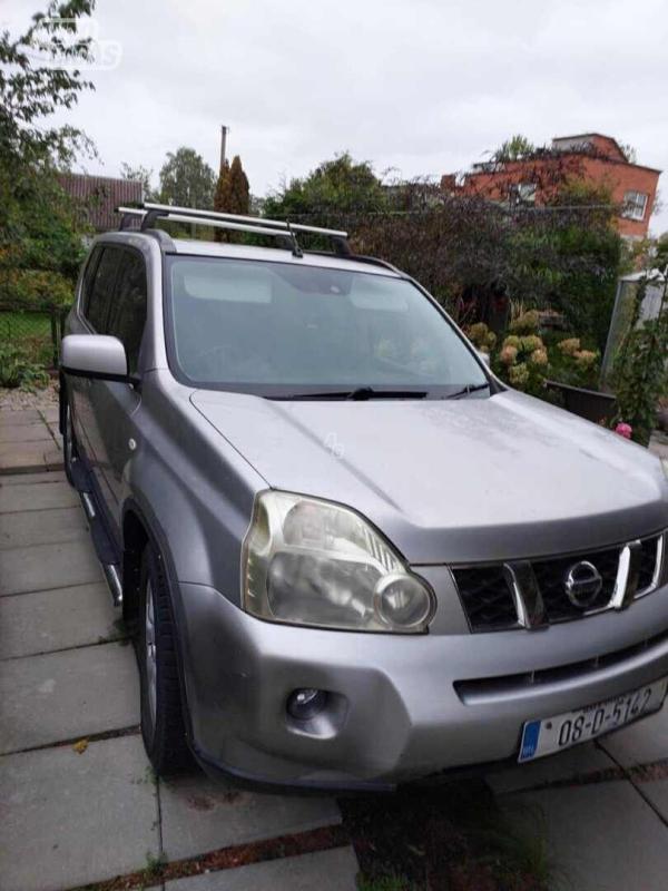 Nissan X-Trail 2008 Viļņa, ar dzinēja tilpumu 2.00 L un nobraukumu 300 tūkst. km par 3300 €, foto 1 vietnē AUTOMOTO.COM.LV