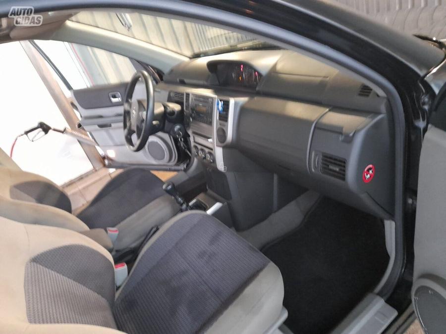 Nissan X-Trail 2008 Panevēža, ar dzinēja tilpumu 2.20 L un nobraukumu 360 tūkst. km par 2999 €, foto 12 vietnē AUTOMOTO.COM.LV