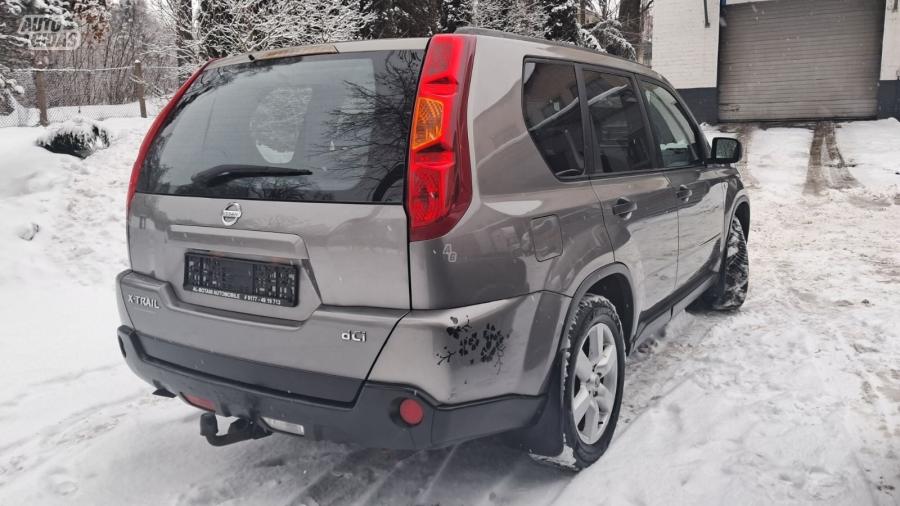 Nissan X-Trail 2008 Prienai, ar dzinēja tilpumu 2.00 L un nobraukumu 240 tūkst. km par 3800 €, foto 5 vietnē AUTOMOTO.COM.LV