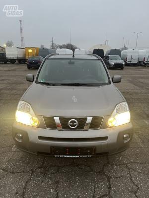 Nissan X-Trail 2008 Marijampole, ar dzinēja tilpumu 2.00 L un nobraukumu 306 tūkst. km par 3400 €, foto  vietnē AUTOMOTO.COM.LV