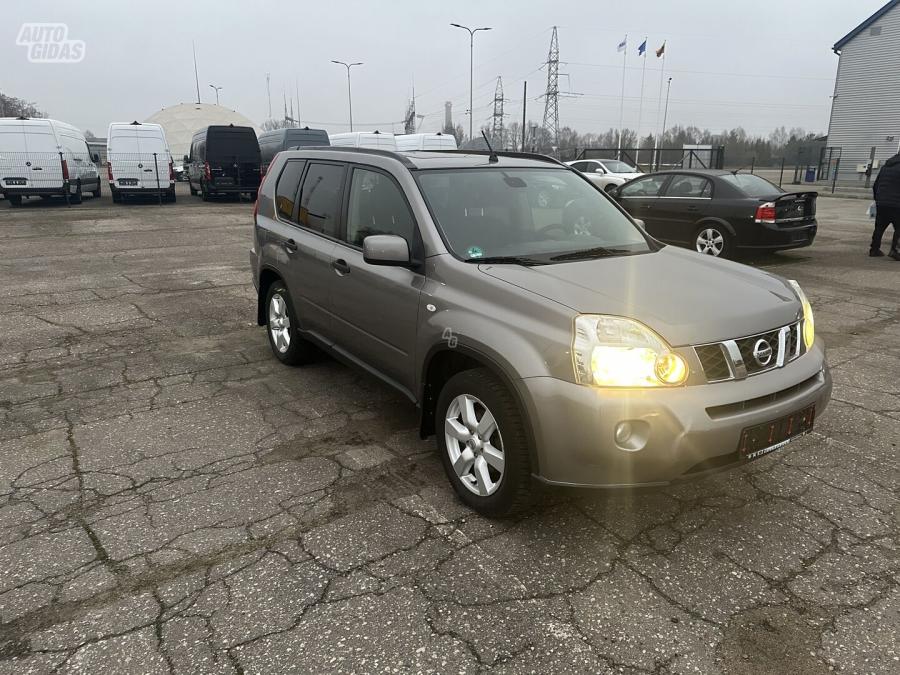 Nissan X-Trail 2008 Marijampole, ar dzinēja tilpumu 2.00 L un nobraukumu 306 tūkst. km par 3400 €, foto 3 vietnē AUTOMOTO.COM.LV