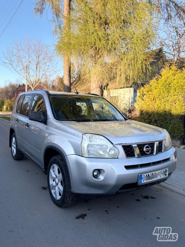 Nissan X-Trail 2008 in Vilnius, with an engine capacity of 2.00 L and mileage of 225 thousand km for 3900 €, photo 1 on AUTOMOTO.COM.LV