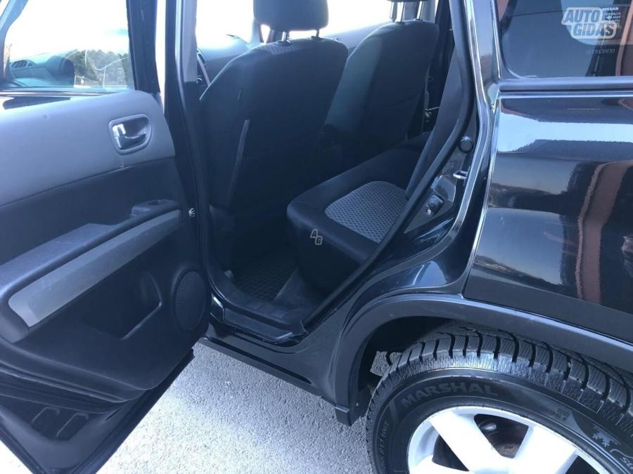 Nissan X-Trail 2008 Kauņa, ar dzinēja tilpumu 2.00 L un nobraukumu 250 tūkst. km par 3450 €, foto 16 vietnē AUTOMOTO.COM.LV