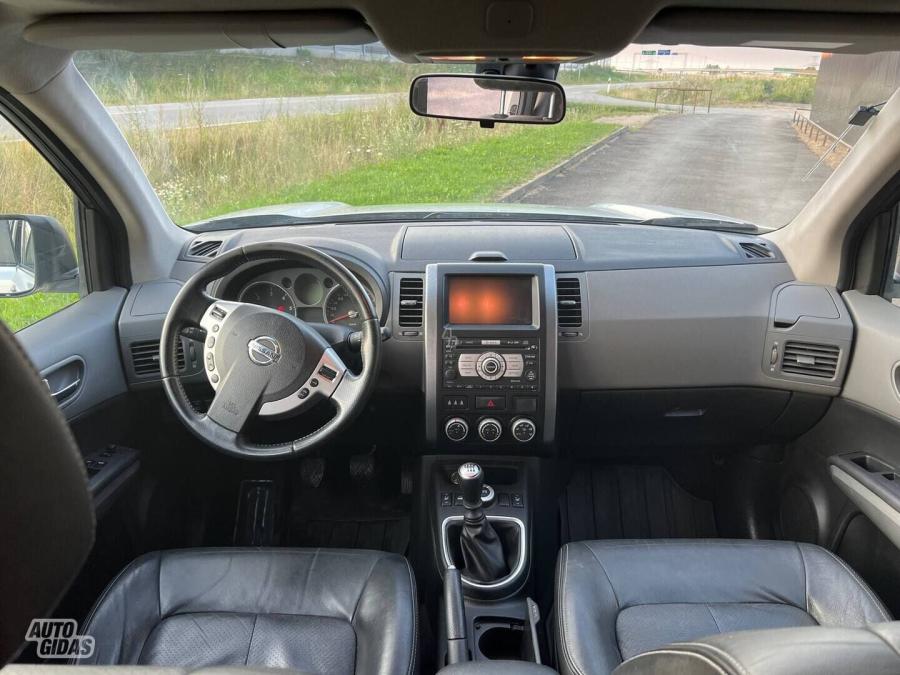 Nissan X-Trail 2008 in Marijampole, with an engine capacity of 2.00 L and mileage of 240 thousand km for 3500 €, photo 6 on AUTOMOTO.COM.LV