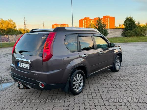 Nissan X-Trail 2008 Narva, ar dzinēja tilpumu 2.00 L un nobraukumu 209 tūkst. km par 3990 €, foto 3 vietnē AUTOMOTO.COM.LV