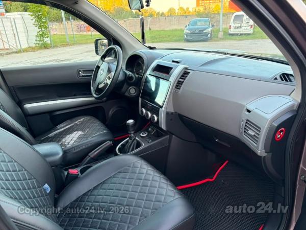 Nissan X-Trail 2008 Narva, ar dzinēja tilpumu 2.00 L un nobraukumu 209 tūkst. km par 3990 €, foto 6 vietnē AUTOMOTO.COM.LV
