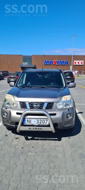 Nissan X-Trail 2009 Rīga, ar dzinēja tilpumu 2.50 L un nobraukumu 303 tūkst. km par 1750 €, foto 3 vietnē AUTOMOTO.COM.LV