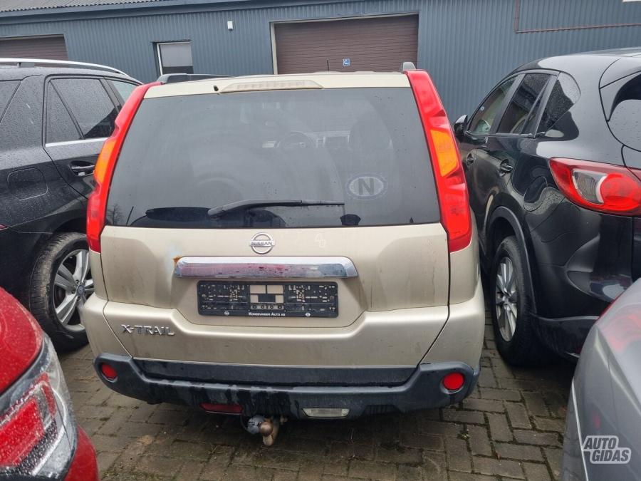 Nissan X-Trail 2009 Tauragė, ar dzinēja tilpumu 2.00 L un nobraukumu 200 tūkst. km par 2450 €, foto 6 vietnē AUTOMOTO.COM.LV