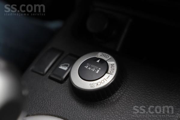Nissan X-Trail 2009 in Tukums, with an engine capacity of 2.00 L and mileage of 262 thousand km for 4990 €, photo 10 on AUTOMOTO.COM.LV