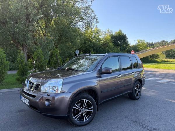 Nissan X-Trail 2009 in Kaunas, with an engine capacity of 2.00 L and mileage of 230 thousand km for 3800 €, photo 2 on AUTOMOTO.COM.LV