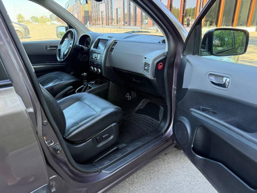 Nissan X-Trail 2009 Kauņa, ar dzinēja tilpumu 2.00 L un nobraukumu 230 tūkst. km par 3800 €, foto 14 vietnē AUTOMOTO.COM.LV