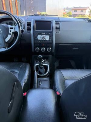 Nissan X-Trail 2009 Kauņa, ar dzinēja tilpumu 2.00 L un nobraukumu 230 tūkst. km par 3800 €, foto 19 vietnē AUTOMOTO.COM.LV