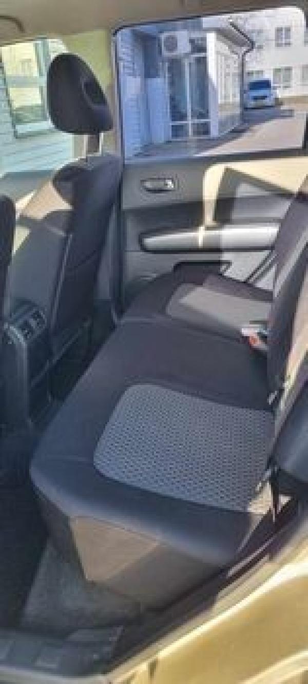 Nissan X-Trail 2009 Tallina, ar dzinēja tilpumu 2.00 L un nobraukumu 350 tūkst. km par 3500 €, foto 8 vietnē AUTOMOTO.COM.LV