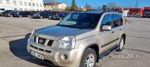 Nissan X-Trail 2009 Tallina, ar dzinēja tilpumu 2.00 L un nobraukumu 350 tūkst. km par 3500 €, foto  vietnē AUTOMOTO.COM.LV