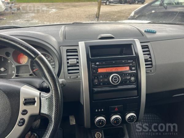 Nissan X-Trail 2009 in Valmiera on AUTOMOTO.COM.LV Nissan X-Trail 2009 in Valmiera, with an engine capacity of 2.00 L and mileage of 0 thousand km for 3990 ā¬, photo 6 on AUTOMOTO.COM.LV