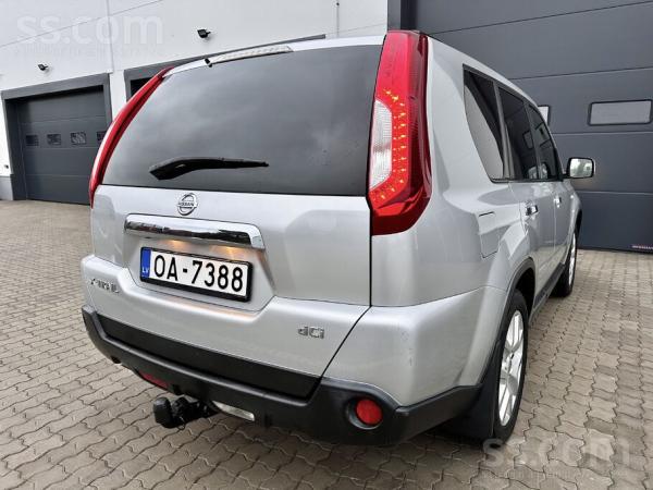 Nissan X-Trail 2011 in Riga, with an engine capacity of 2.00 L and mileage of 293 thousand km for 7500 €, photo 7 on AUTOMOTO.COM.LV