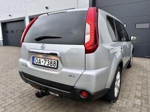 Nissan X-Trail 2011 in Riga, with an engine capacity of 2.00 L and mileage of 293 thousand km for 7500 €, photo 7 on AUTOMOTO.COM.LV