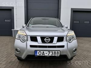 Nissan X-Trail 2011 in Riga, with an engine capacity of 2.00 L and mileage of 293 thousand km for 7500 €, photo 11 on AUTOMOTO.COM.LV