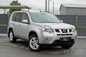 Nissan X-Trail 2011 in Ogre, with an engine capacity of 2.00 L and mileage of 257 thousand km for 5700 €, photo 2 on AUTOMOTO.COM.LV