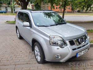 Nissan X-Trail 2011 in Riga, with an engine capacity of 2.00 L and mileage of 112 thousand km for 8900 €, photo 1 on AUTOMOTO.COM.LV