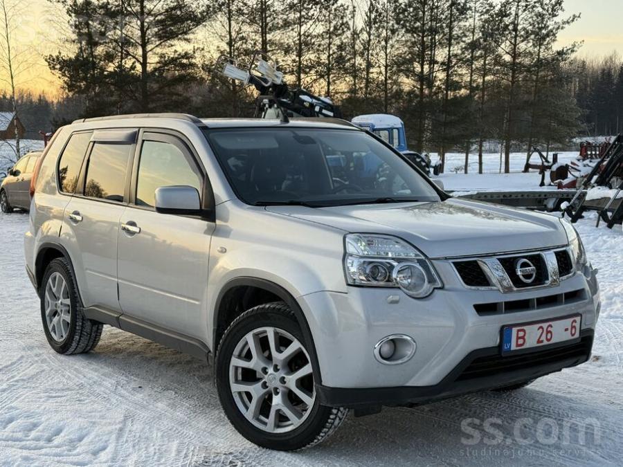 Nissan X-Trail 2011 in Balvi, with an engine capacity of 2.00 L and mileage of 208 thousand km for 8450 €, photo 6 on AUTOMOTO.COM.LV