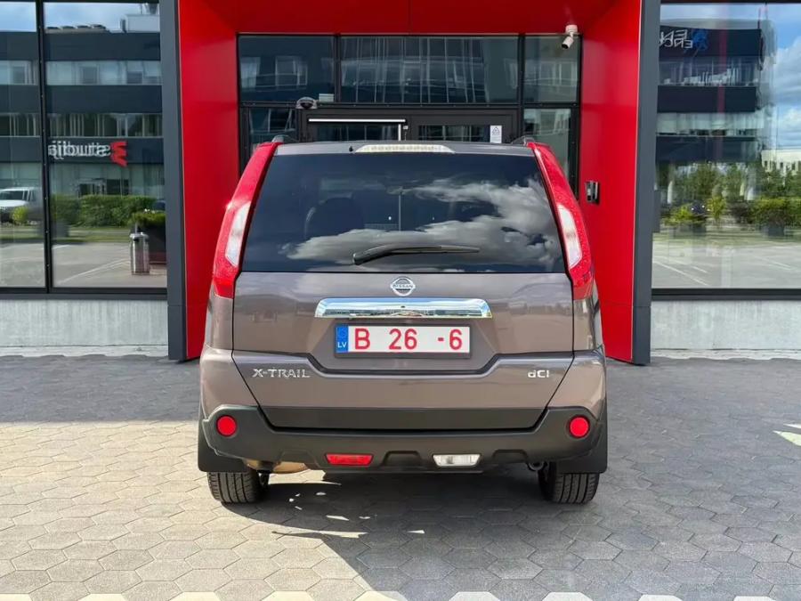 Nissan X-Trail 2011 Rīga, ar dzinēja tilpumu 2.00 L un nobraukumu 228 tūkst. km par 9300 €, foto 5 vietnē AUTOMOTO.COM.LV