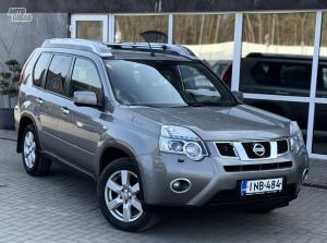 Nissan X-Trail 2014 in Radviliskis, with an engine capacity of 2.00 L and mileage of 359 thousand km for 8250 €, photo 2 on AUTOMOTO.COM.LV