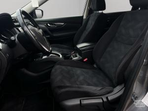 Nissan X-Trail 2015 in Vilnius, with an engine capacity of 1.60 L and mileage of 299 thousand km for 8999 €, photo 16 on AUTOMOTO.COM.LV