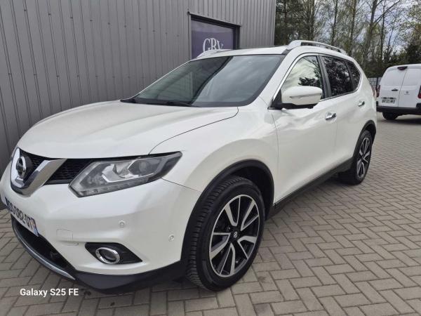 Nissan X-Trail 2015 in Taurage, with an engine capacity of 1.60 L and mileage of 489 thousand km for 5900 €, photo 1 on AUTOMOTO.COM.LV