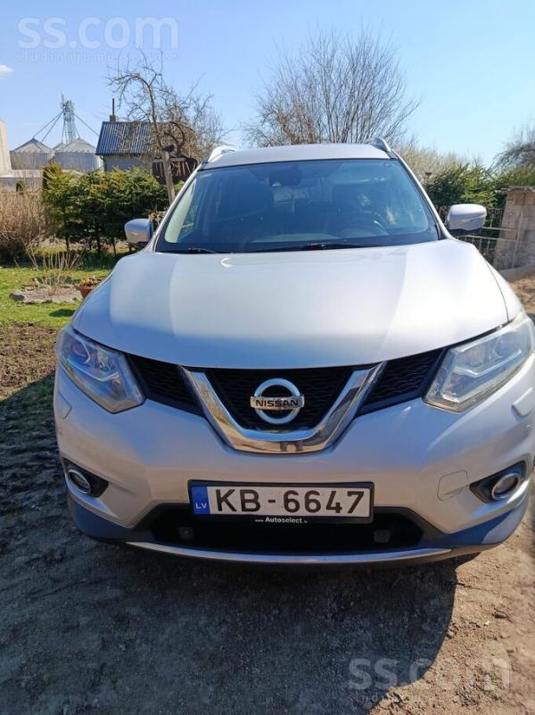 Nissan X-Trail 2015 Bauska, ar dzinēja tilpumu 1.60 L un nobraukumu 303 tūkst. km par 9000 €, foto 1 vietnē AUTOMOTO.COM.LV