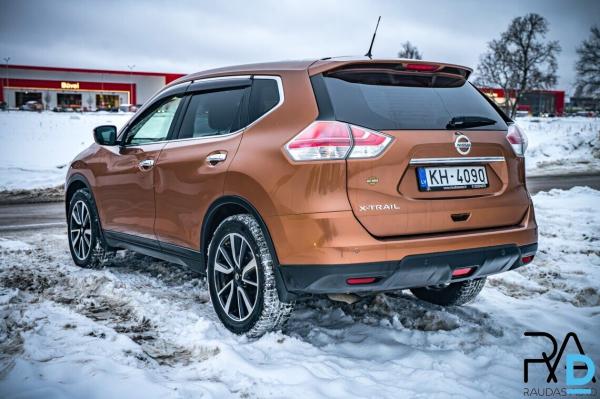 Nissan X-Trail 2016 in Riga, with an engine capacity of 1.60 L and mileage of 102 thousand km for 9990 €, photo 2 on AUTOMOTO.COM.LV