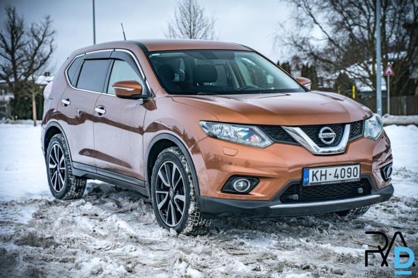 Nissan X-Trail 2016 in Riga, with an engine capacity of 1.60 L and mileage of 102 thousand km for 9990 €, photo 4 on AUTOMOTO.COM.LV