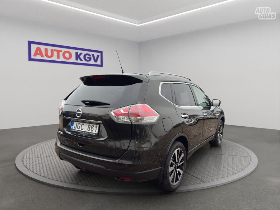 Nissan X-Trail 2016 in Vilnius, with an engine capacity of 1.60 L and mileage of 251 thousand km for 10799 €, photo 6 on AUTOMOTO.COM.LV