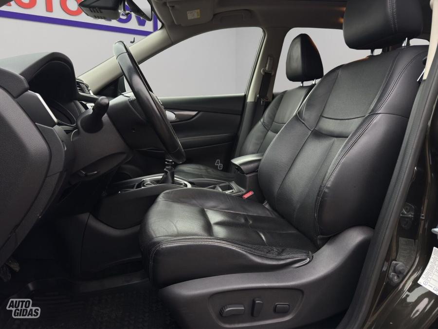 Nissan X-Trail 2016 in Vilnius, with an engine capacity of 1.60 L and mileage of 251 thousand km for 10799 €, photo 13 on AUTOMOTO.COM.LV