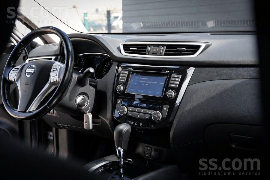 Nissan X-Trail 2016 in Riga, with an engine capacity of 1.60 L and mileage of 182 thousand km for 9290 €, photo 6 on AUTOMOTO.COM.LV