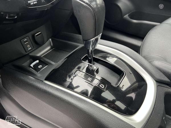 Nissan X-Trail 2017 in Kaunas, with an engine capacity of 1.60 L and mileage of 225 thousand km for 9950 €, photo 11 on AUTOMOTO.COM.LV