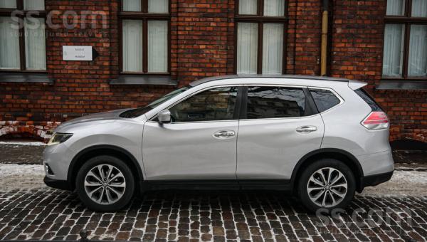 Nissan X-Trail 2017 in Riga, with an engine capacity of 1.60 L and mileage of 293 thousand km for 7650 €, photo 2 on AUTOMOTO.COM.LV