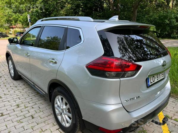 Nissan X-Trail 2018 in Riga, with an engine capacity of 2.00 L and mileage of 285 thousand km for 9450 €, photo 4 on AUTOMOTO.COM.LV