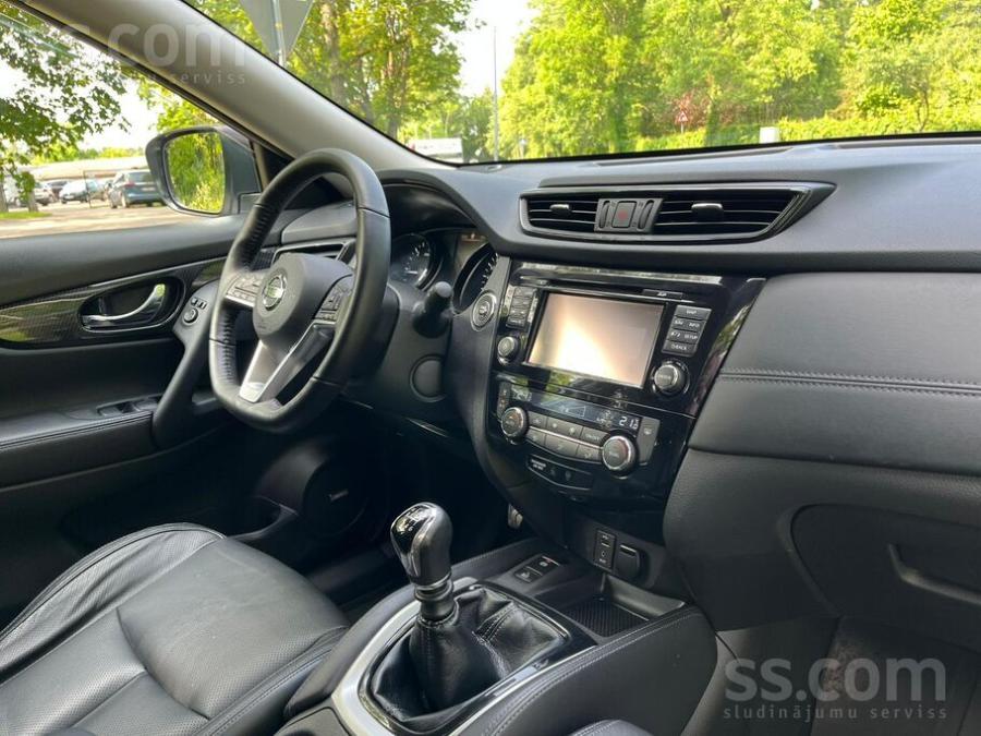 Nissan X-Trail 2018 Rīga, ar dzinēja tilpumu 2.00 L un nobraukumu 285 tūkst. km par 9450 €, foto 24 vietnē AUTOMOTO.COM.LV