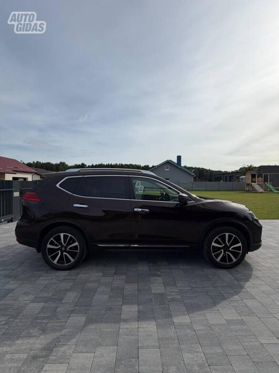 Nissan X-Trail 2018 in Mazeikiai, with an engine capacity of 2.00 L and mileage of 95 thousand km for 16500 €, photo 3 on AUTOMOTO.COM.LV