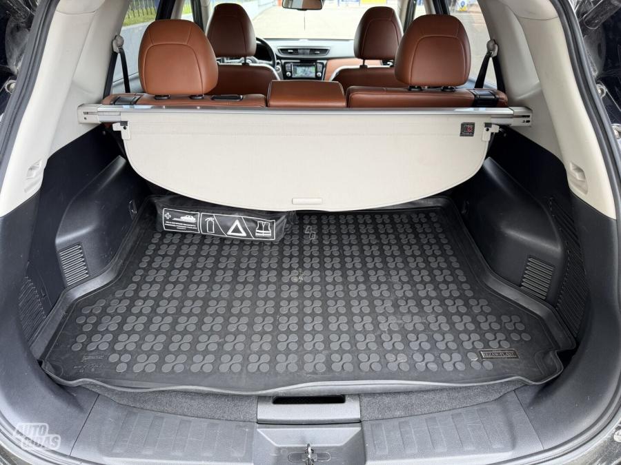 Nissan X-Trail 2019 in Vilnius, with an engine capacity of 1.30 L and mileage of 115 thousand km for 16500 €, photo 24 on AUTOMOTO.COM.LV