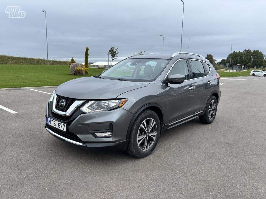Nissan X-Trail 2019 in Vilnius, with an engine capacity of 2.50 L and mileage of 44 thousand km for 13790 €, photo 1 on AUTOMOTO.COM.LV