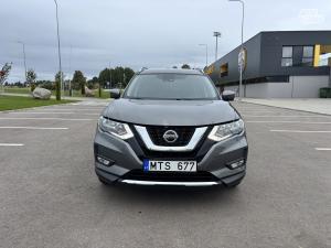 Nissan X-Trail 2019 in Vilnius, with an engine capacity of 2.50 L and mileage of 44 thousand km for 13790 €, photo 3 on AUTOMOTO.COM.LV
