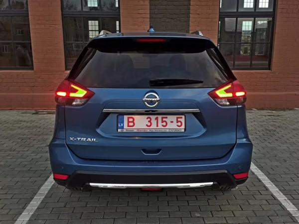 Nissan X-Trail 2020 in Riga, with an engine capacity of 1.70 L and mileage of 180 thousand km for 15790 €, photo 2 on AUTOMOTO.COM.LV