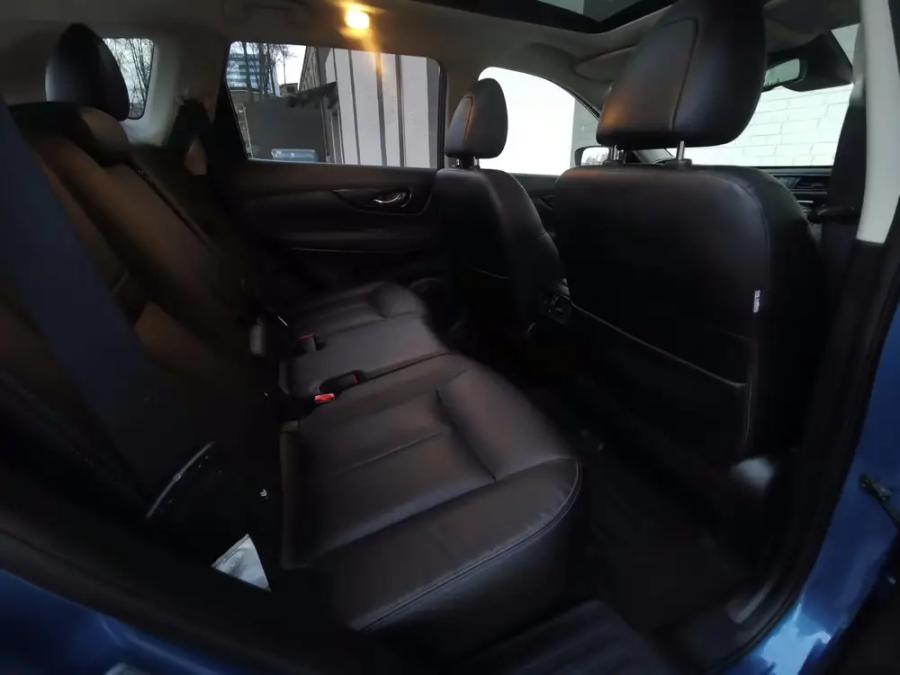 Nissan X-Trail 2020 in Riga, with an engine capacity of 1.70 L and mileage of 180 thousand km for 15790 €, photo 10 on AUTOMOTO.COM.LV